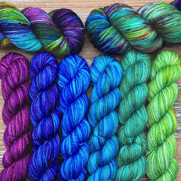 Stony Stream Kit - Play it Cool with Peacocks - Fiber Optic Yarns